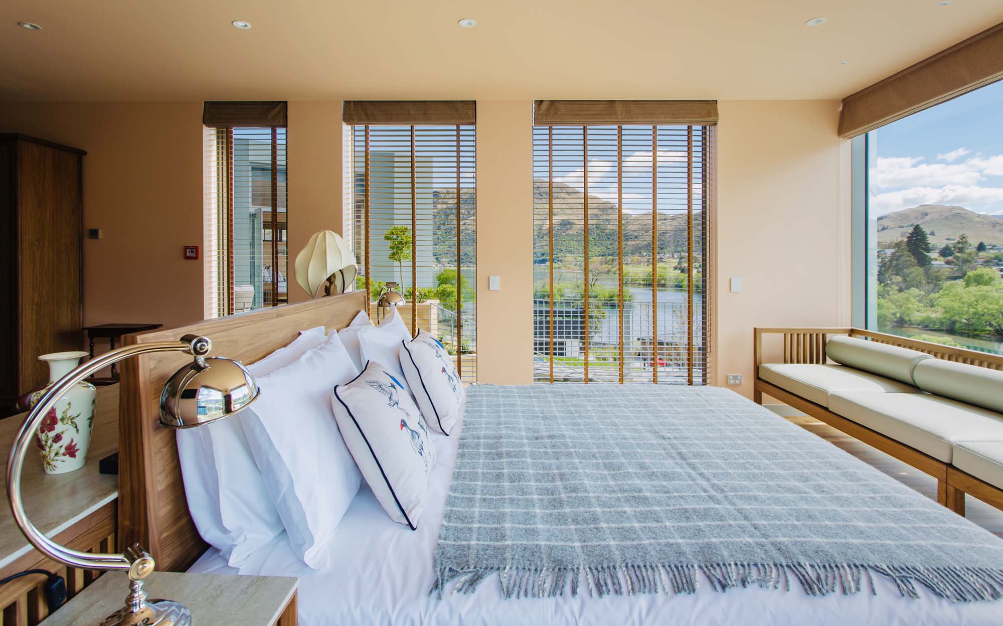 Deluxe Suite - Lanah Residence